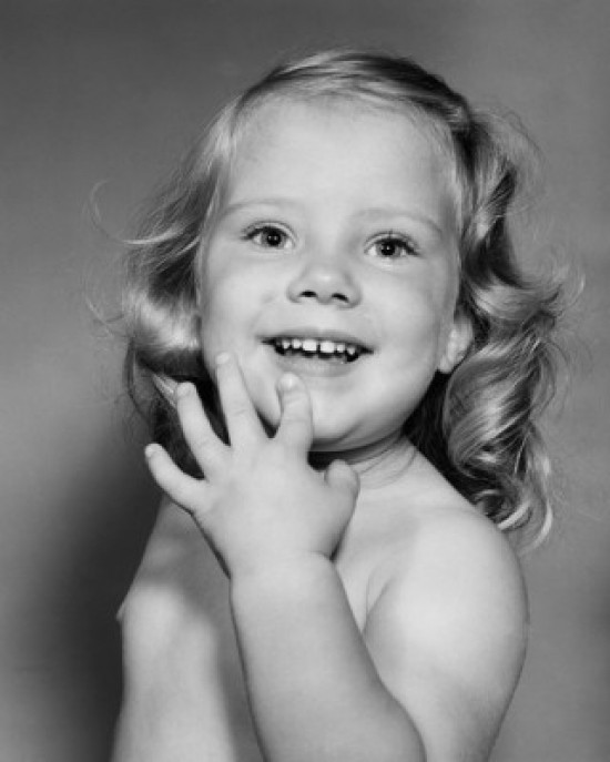 Portrait of shirtless girl Poster Print - Item # VARSAL2554124 - Posterazzi