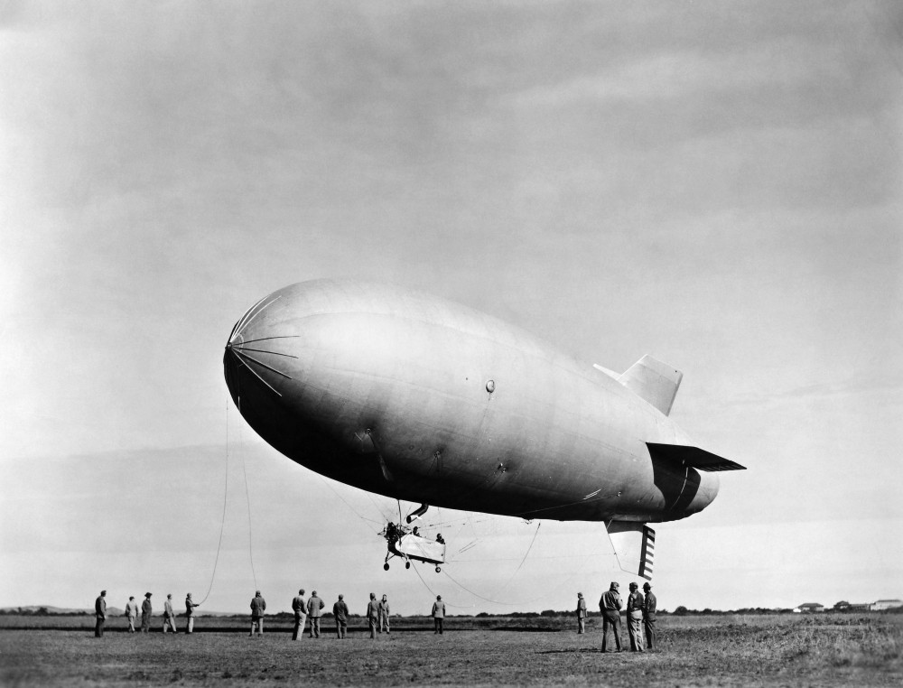 U.S. Army Blimp, C1940. /Nu.S. Army Air Corps Blimp, C1940. Poster ...