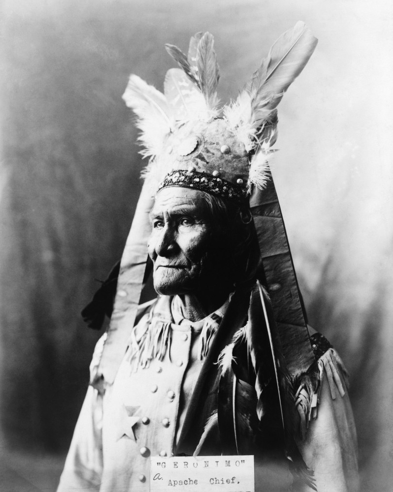 Geronimo (1829-1909). /Namerican Apache Leader. Photograph By Warren ...