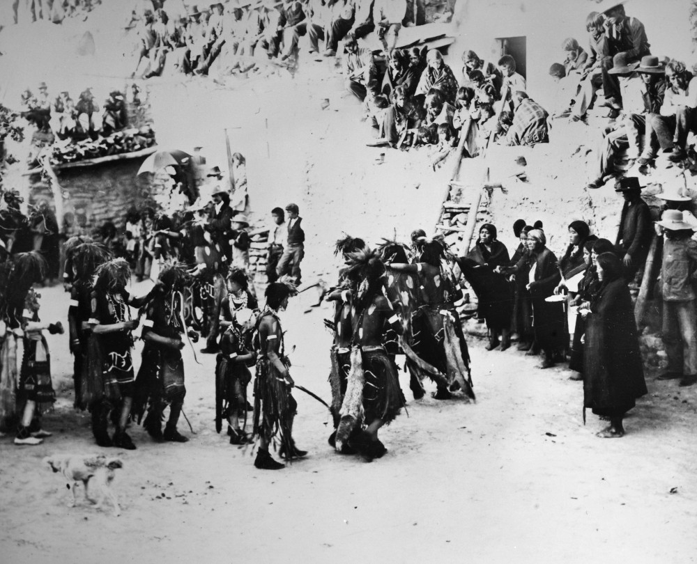 Hopi Snake Dance, 1903. /Nhopi Snake Priests Dancing With Snakes During ...