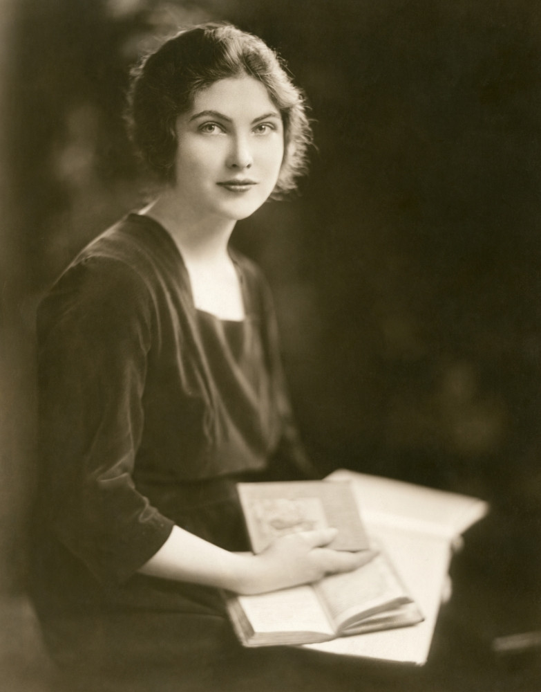Winifred Lenihan /N(1898-1964). American Actress, Writer, And Director ...