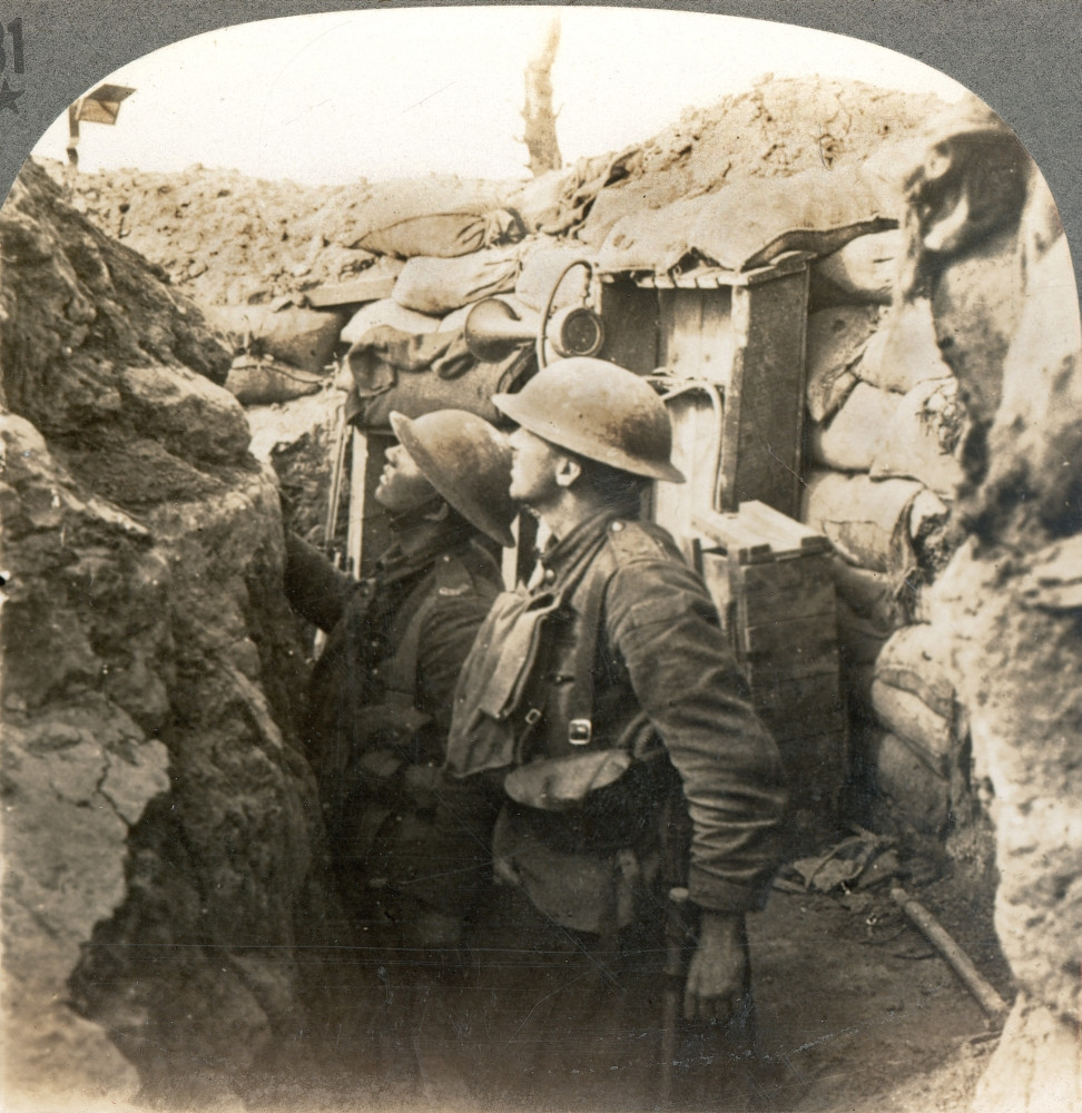 World War I: Trench. /Nscottish Soldiers In A Trench On The Lookout For ...