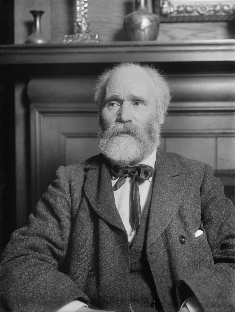 Scottish Keir Hardie Served As A Leftist Member Of Parliament From 1892 ...
