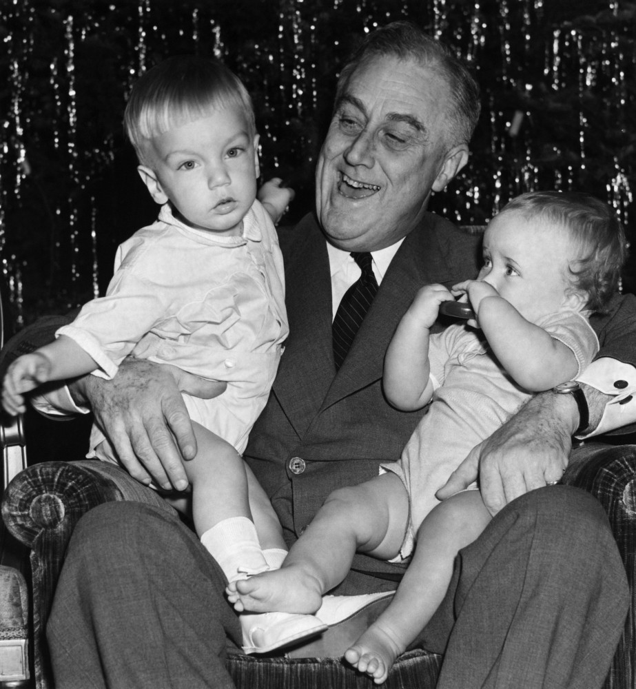 Fdr Presidency. Us President Franklin Delano Roosevelt With ...