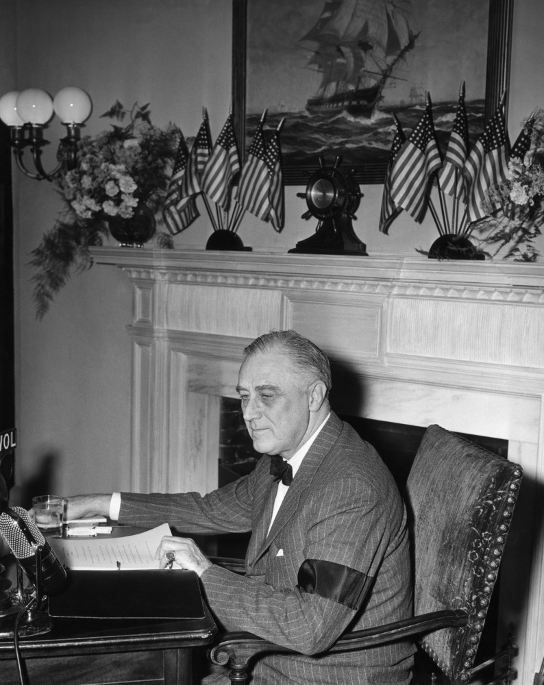 President Franklin D. Roosevelt History - Item # VAREVCHBDFRROEC041 ...
