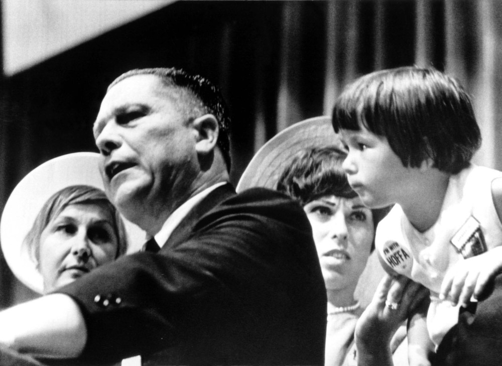 James R. Hoffa-With His Wife History - Item # VAREVCHBDJAHOCS010 ...