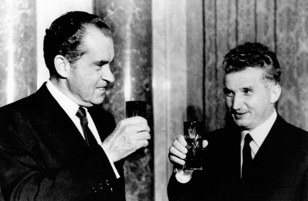 President Richard Nixon Toasts President History - Item ...