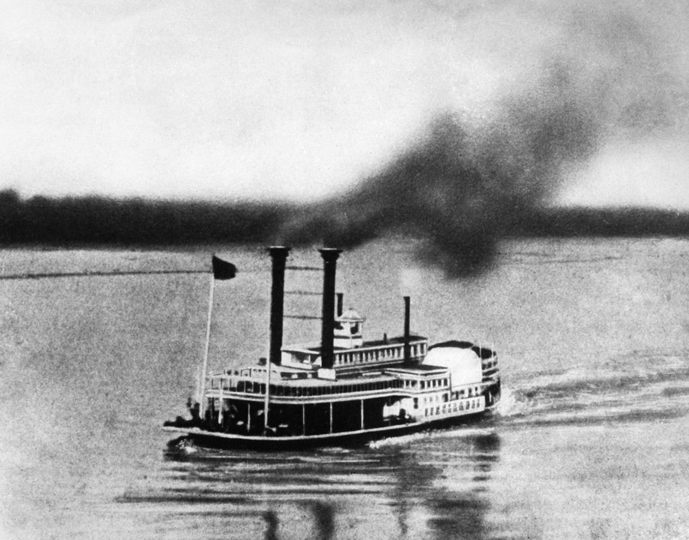 Steamboat Race, 1870. /Nthe Steamboat 'Robert E. Lee' Nearing The ...