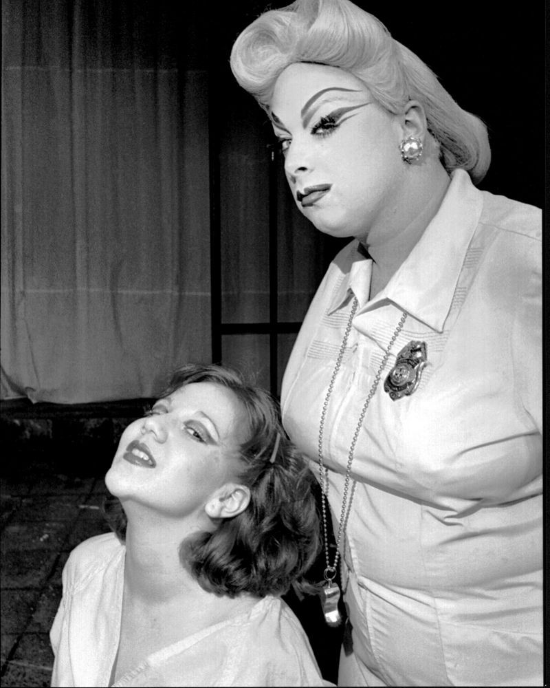 Lisa Jane Persky And Divine In Tom Eyen’s Women Behind Bars Black And ...