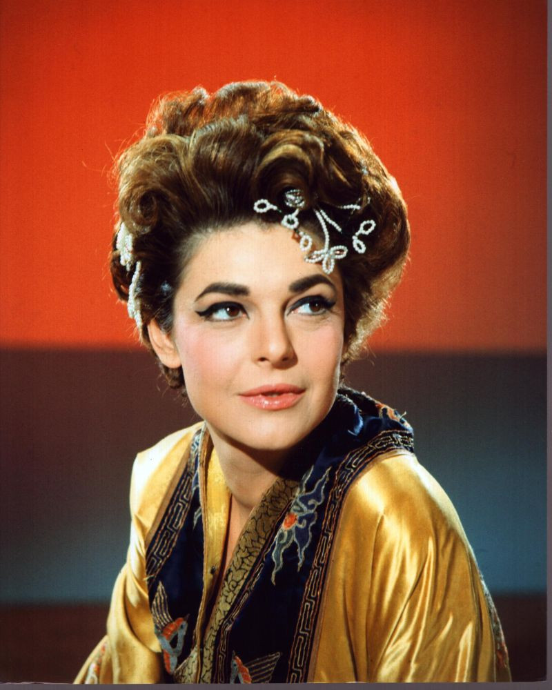 Anne Bancroft In Gold Robe With Jewels In Hair Photo Print (8 x 10 ...