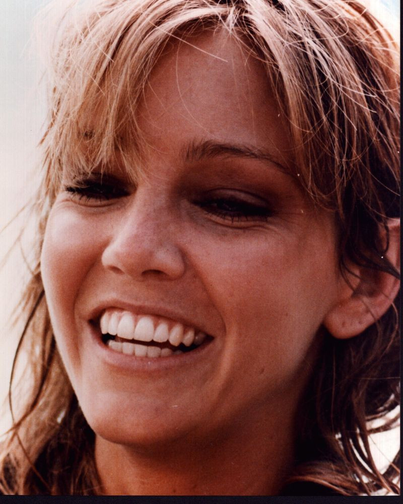 Heather Locklear Close Up Laughing Photo Print (8 x 10) - Posterazzi