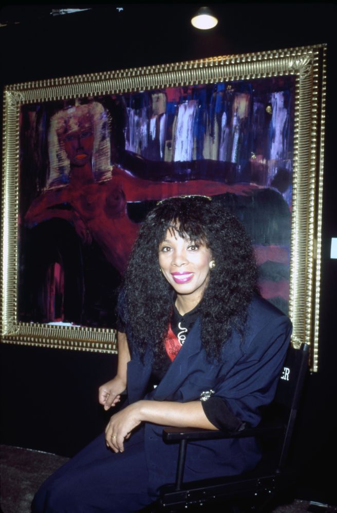Donna Summer at an art gallery showing of her vibrant paintings, circa ...