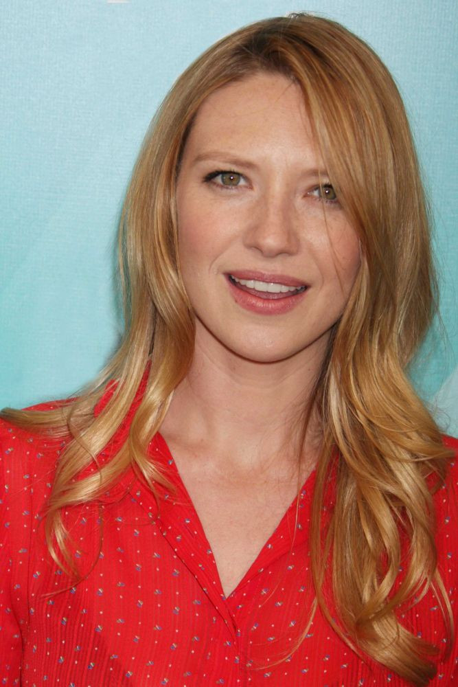 Anna Torv 2009. Photo By John Barrett (Anna Torv10618) Poster - Posterazzi
