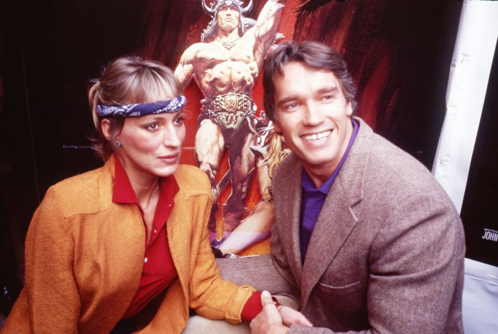 Arnold Schwarzenegger and Sandahl Bergman from movie Conan The ...
