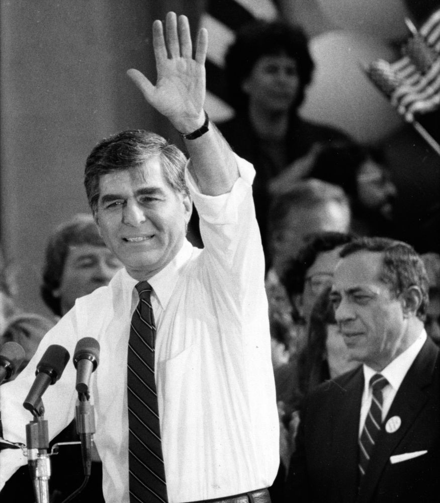 Michael Dukakis 1988. Photo Neil Schneider (Michael Dukakis10760 ...