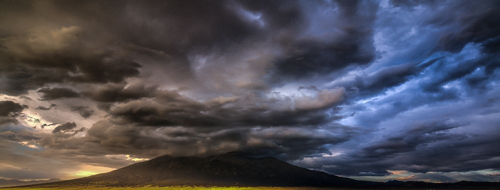 Sudden Storm Poster Print - Bill Sherrell - Posterazzi