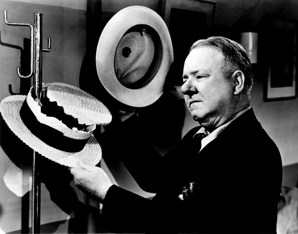 The Barber Shop, W.C. Fields, 1933 Poster Print - Posterazzi