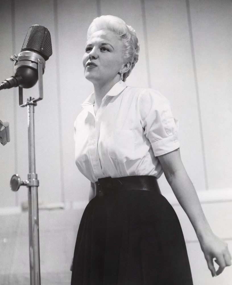 Pete Kelly'S Blues, Peggy Lee, Recording The Song 'Singing A Rainbow ...