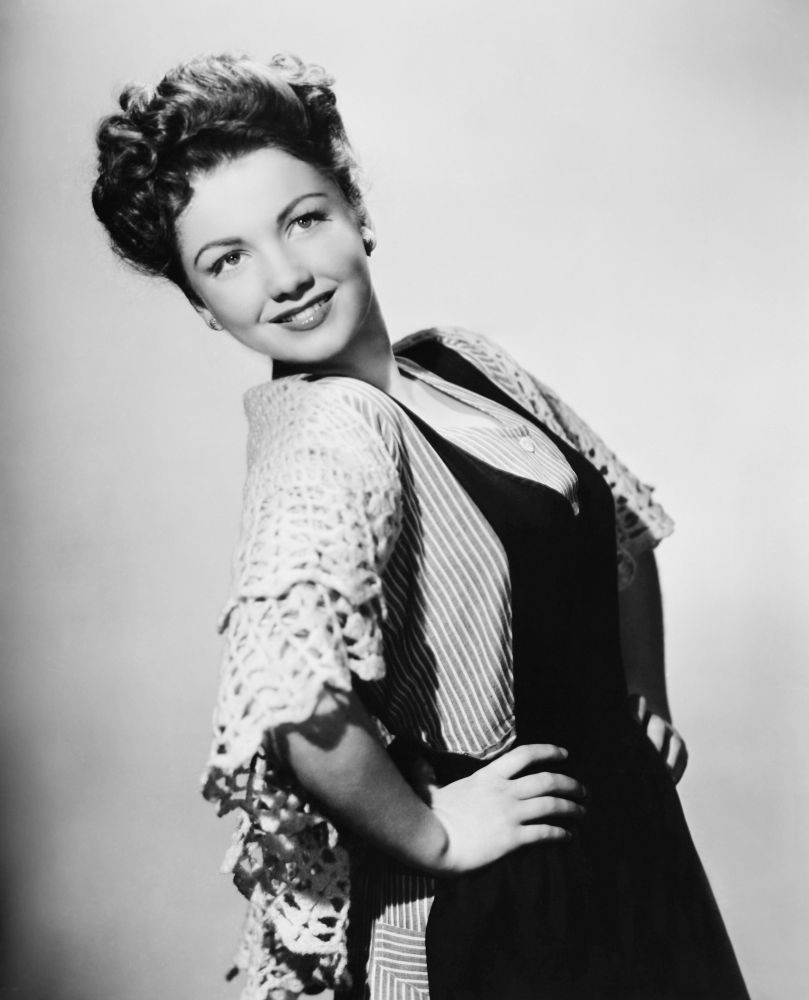 Five Graves To Cairo, Anne Baxter, 1943 Poster Print - Posterazzi