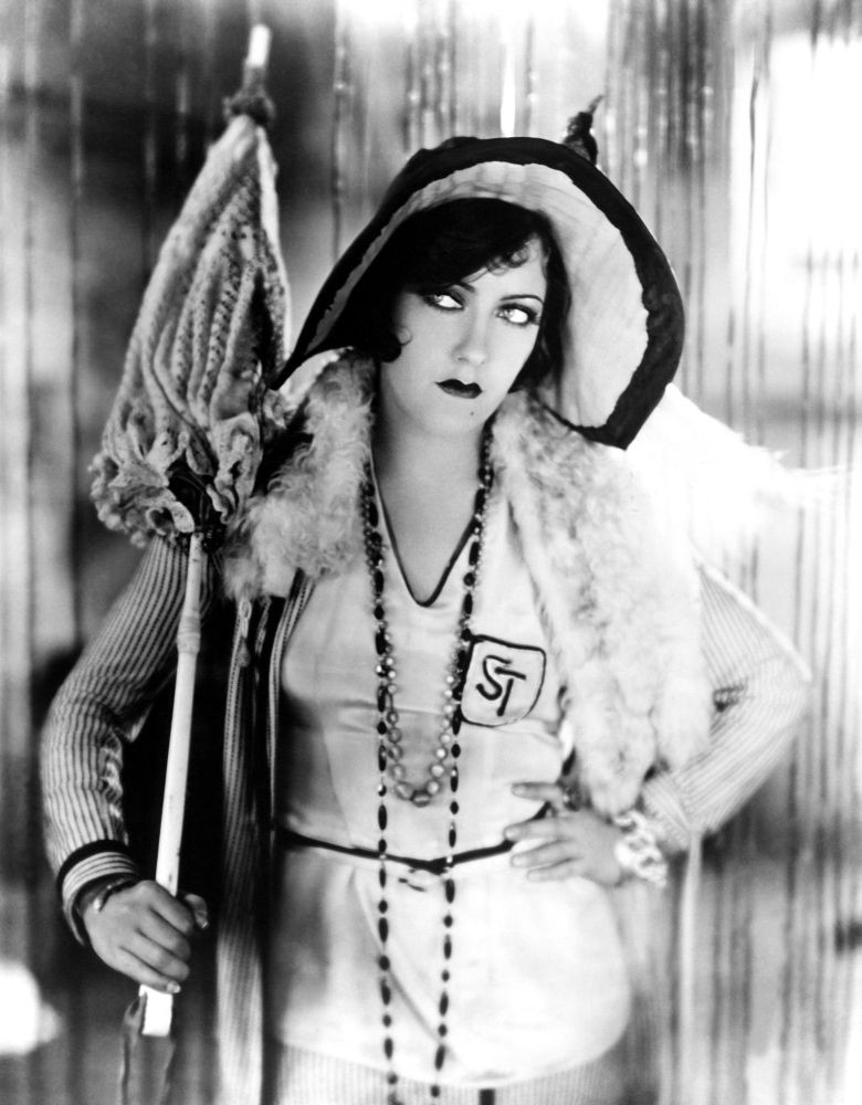 Sadie Thompson, Gloria Swanson, 1928 Poster Print - Posterazzi