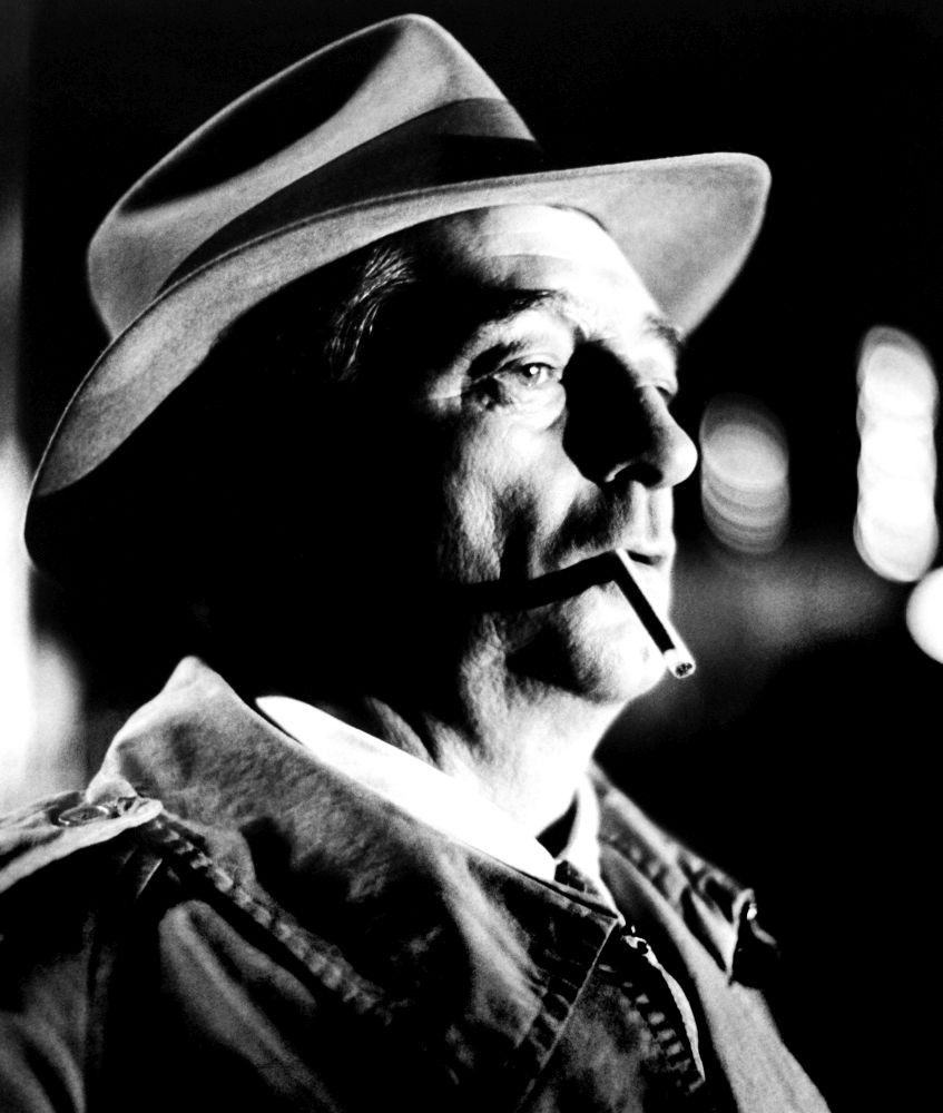 Farewell, My Lovely, Robert Mitchum, 1975 Poster Print - Posterazzi