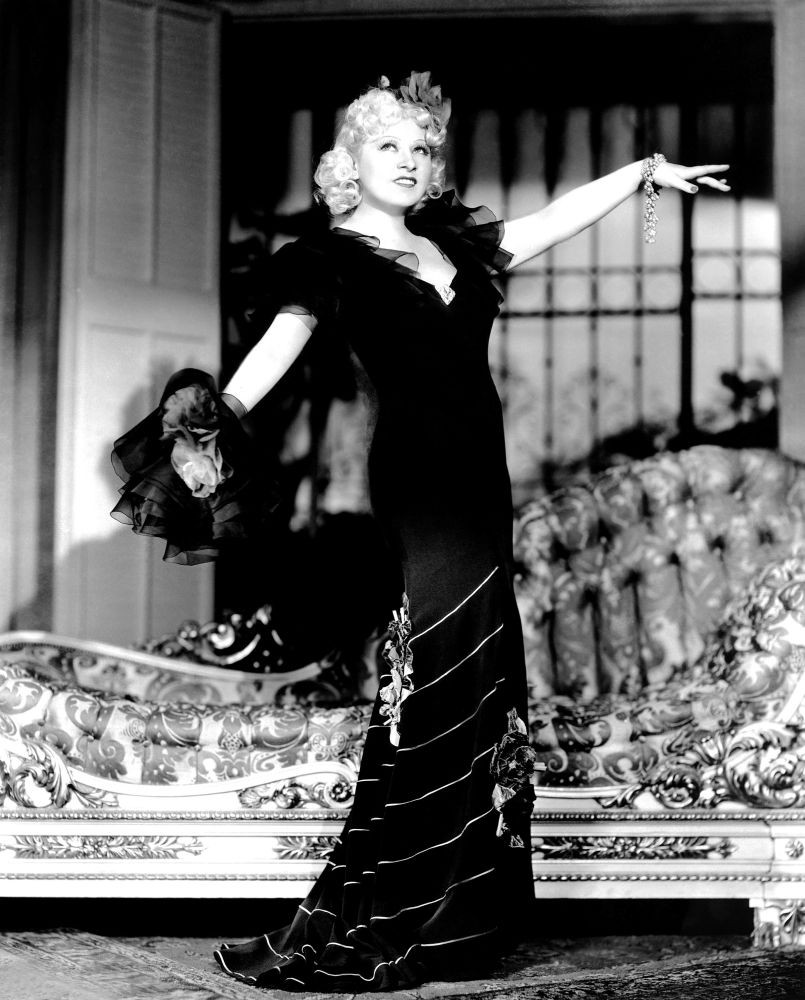 Every Day'S A Holiday, Mae West, 1937 Poster Print - Posterazzi