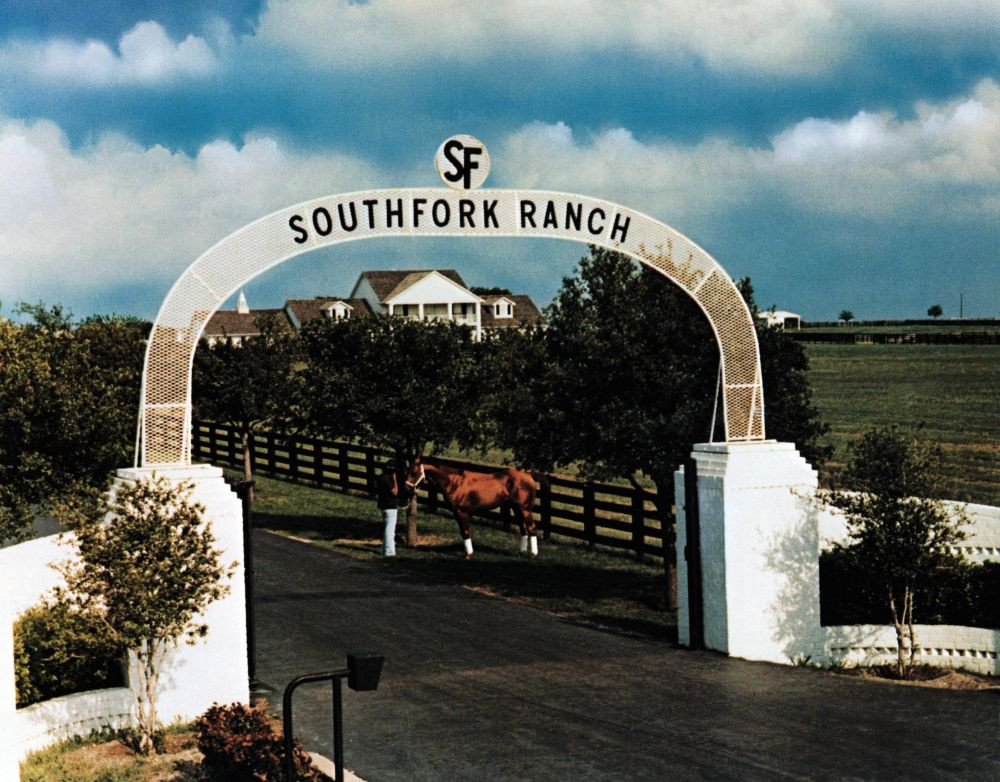 Dallas, Southfork Ranch, 1978-1991. Lorimar Television/Courtesy Everett ...