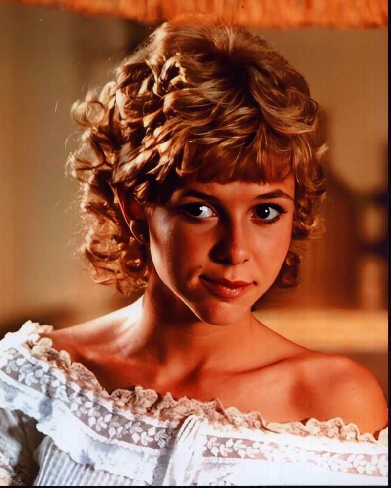 Kristy Mcnichol In White Off Shoulder Top In The Pirate Movie Photo ...
