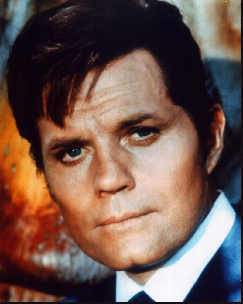 Jack Lord Close Up In Suit Photo Print - Item # MVM55915 - Posterazzi
