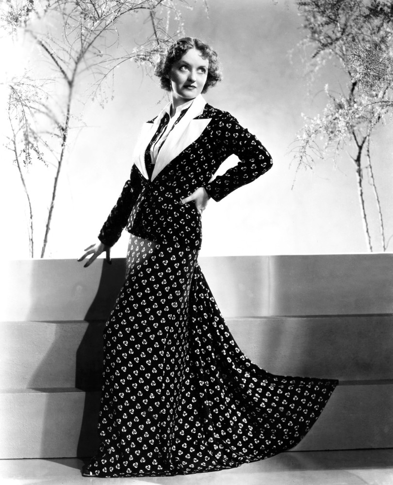 Bette Davis Ca. 1937 Photo Print - Item # VAREVCPBDBEDAEC268H - Posterazzi