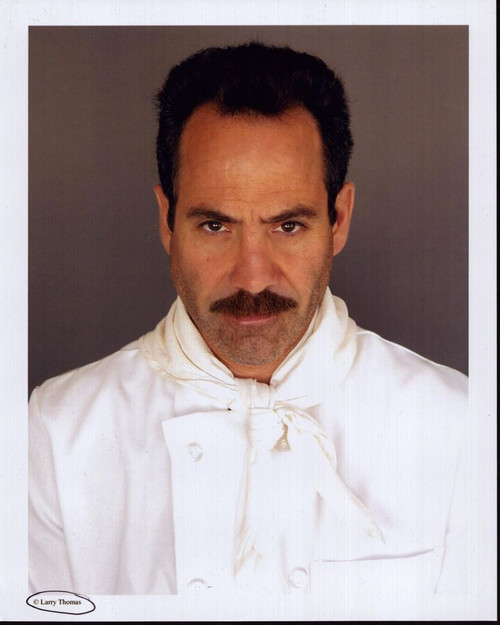 Larry Thomas In Chef Costume For Seinfeld Photo Print (8 x 10) - Posterazzi