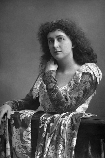 Emma Eames (1867-1952). /Namerican Opera Singer. Photograph By W. & D ...