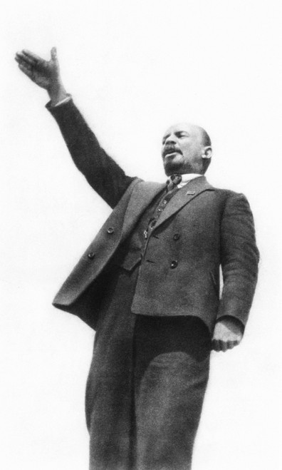 Lenin At The Unveiling Of A Monument To Cossack Stenka Razin In Moscow ...