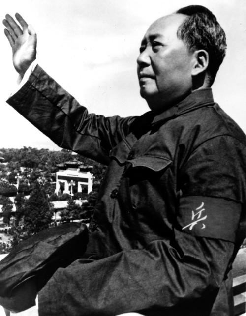 Mao Tse-Tung In Tiananman Square History - Item # VAREVCPBDMATSEC002 ...
