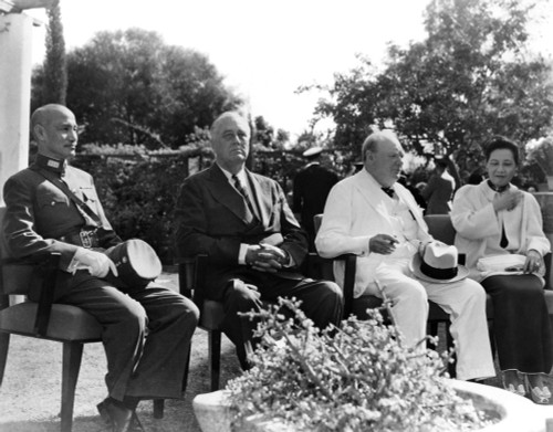 Cairo Conference, 1943. /Nallied Leaders At The Cairo Conference In ...