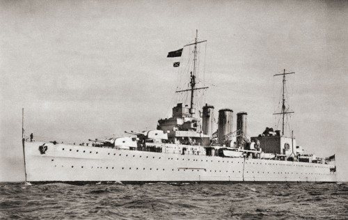 EDITORIAL HMS Suffolk, a County-class heavy cruiser. From British ...