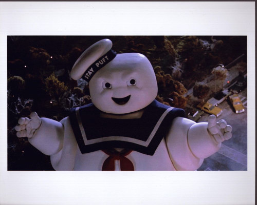 Stay Puft Marshmallow Man In Ghostbusters Photo Print (8 x 10) - Posterazzi