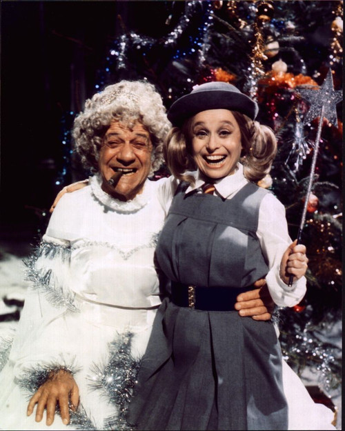 Sidney James And Barbara Windsor In Carry On Christmas Photo Print (8 x ...