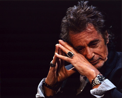 Al Pacino Resting Head On Hands Together Photo Print (8 x 10) - Posterazzi