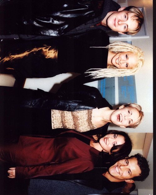 Steps Group Photo Print (8 x 10) - Posterazzi