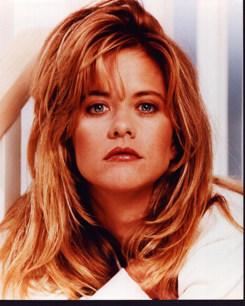 Meg Ryan In White Top With Hand In Hair Photo Print (8 x 10) - Posterazzi