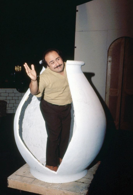 Danny DeVito in a stage play, circa 1970s. Photo: Oscar Abolafia ...