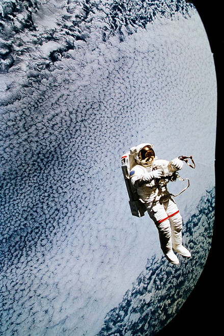 Astronaut Mark C. Lee Floats Free in Space Poster Print - NASA - Posterazzi