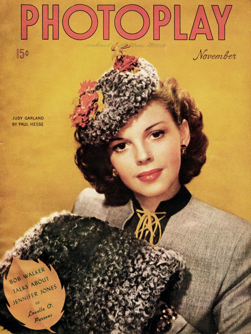 Judy Garland, Photoplay And Movie Mirror Magazine Cover, November 1944 Poster Print - Posterazzi