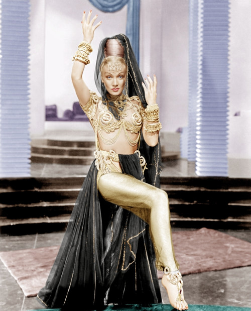 Kismet, Marlene Dietrich, 1944 Poster Print - Posterazzi