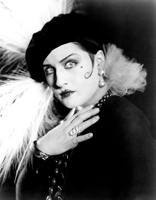 Lady Of The Night, Norma Shearer, 1925 Poster Print - Posterazzi