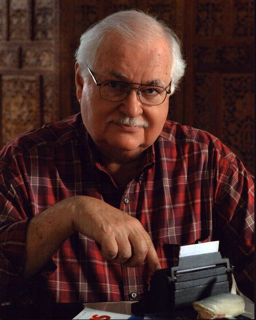 Carl Gottlieb In Red Plaid Shirt Photo Print - Item # MVM59009 - Posterazzi