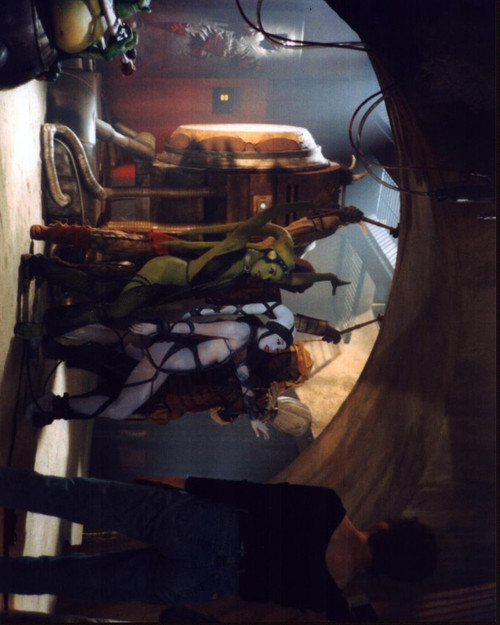 Femi Taylor And Dalyn Chew Dancing In In Star Wars: Episode Vi - Return ...