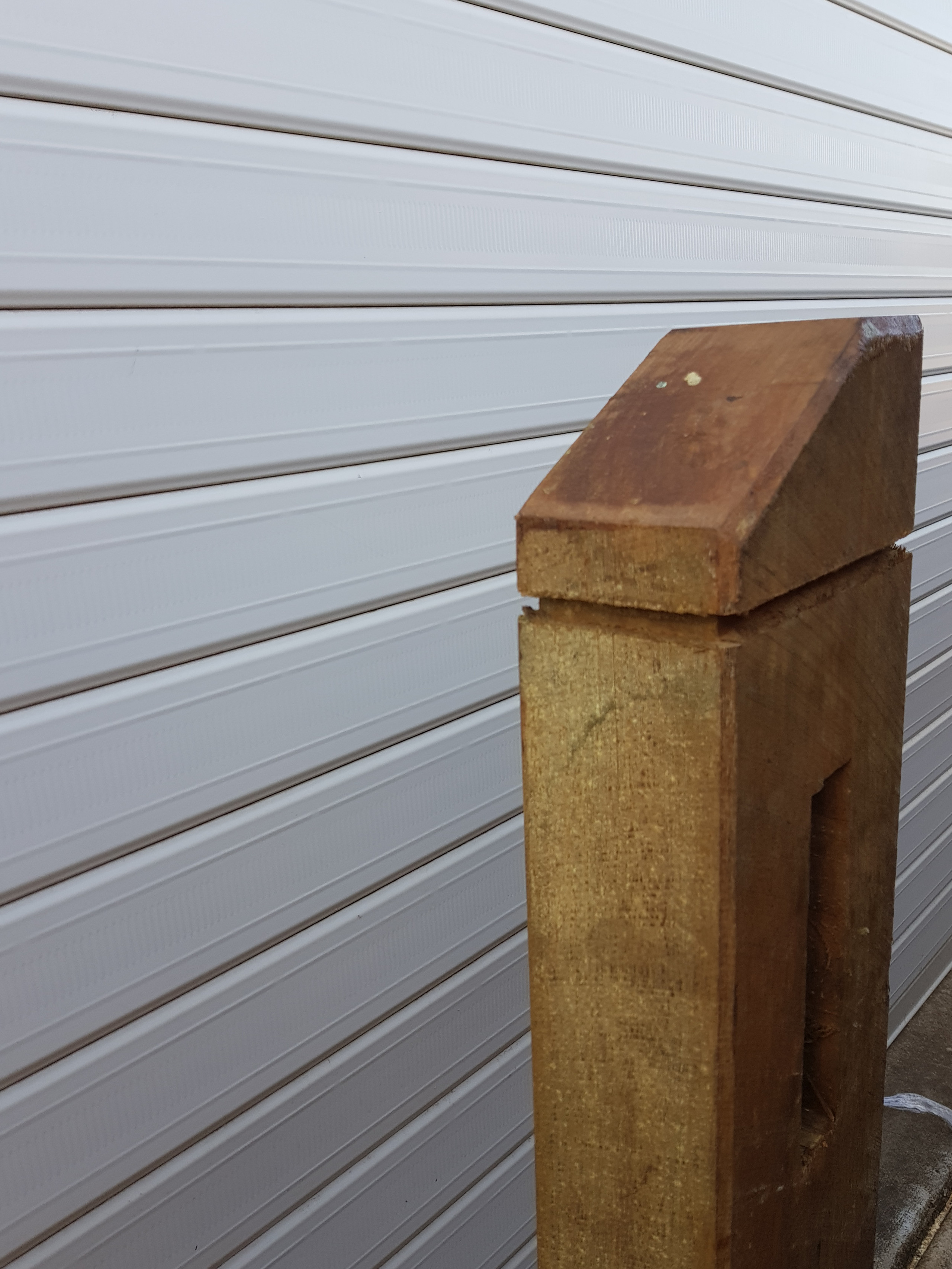Hardwood Bollards | Creative Timbers