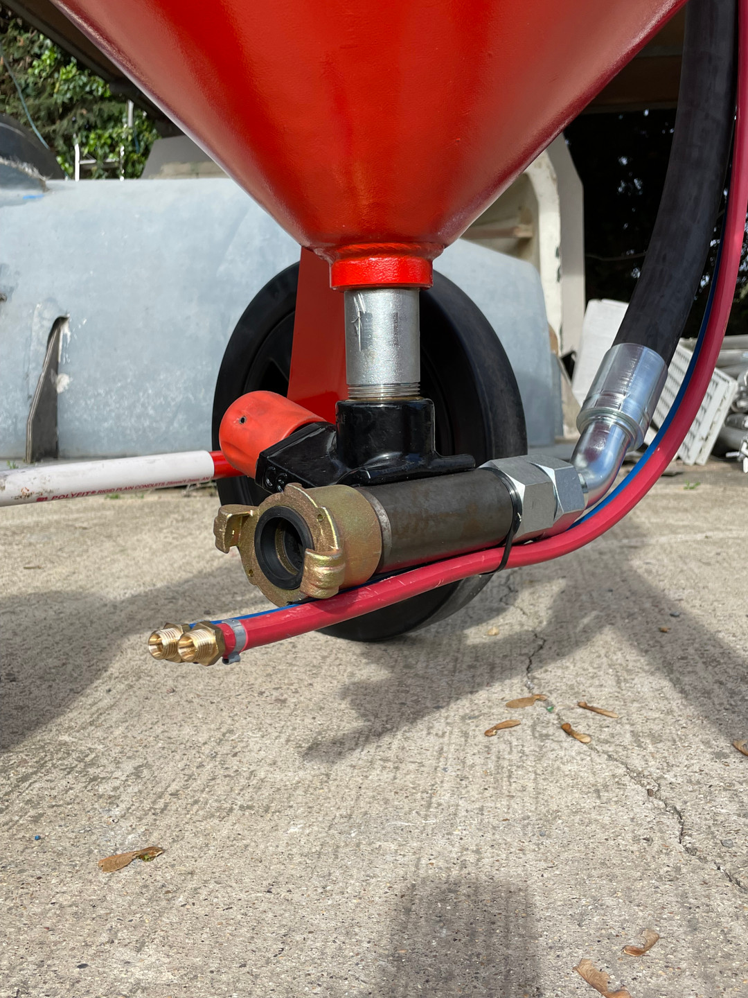 200 Litre Redline Blast Pot | Airblast Eurospray Direct